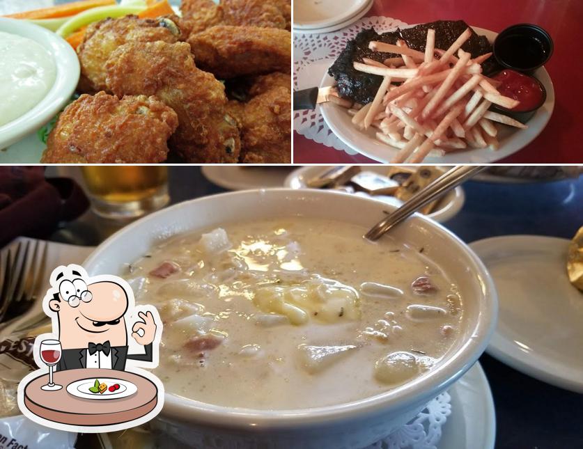 Cliff's Elbow Room, Jamesport - Restaurant menu, prices and reviews