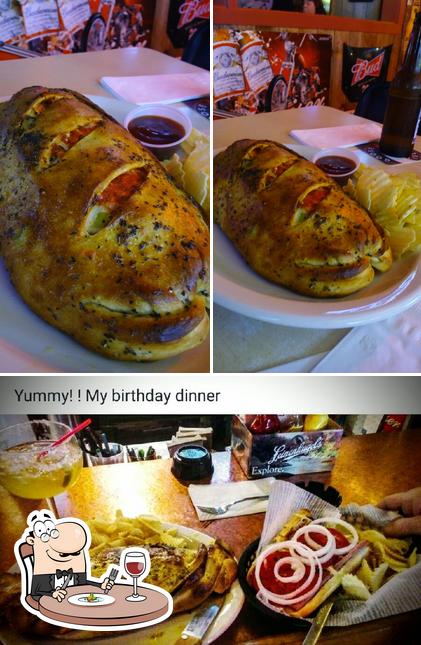 Sit 'n Bull Pub 'n Patio, Laotto - Restaurant menu, prices and reviews