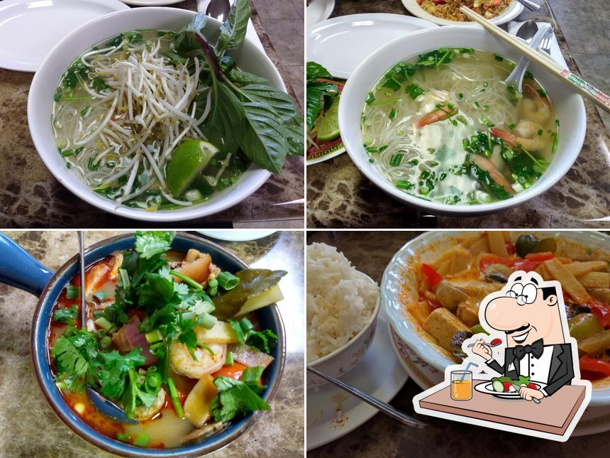 Egg Roll Plus in Eau Claire - Restaurant menu and reviews
