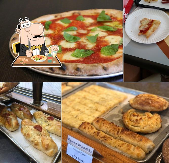 Luca Pizza di Roma in Bloomington - Restaurant menu and reviews