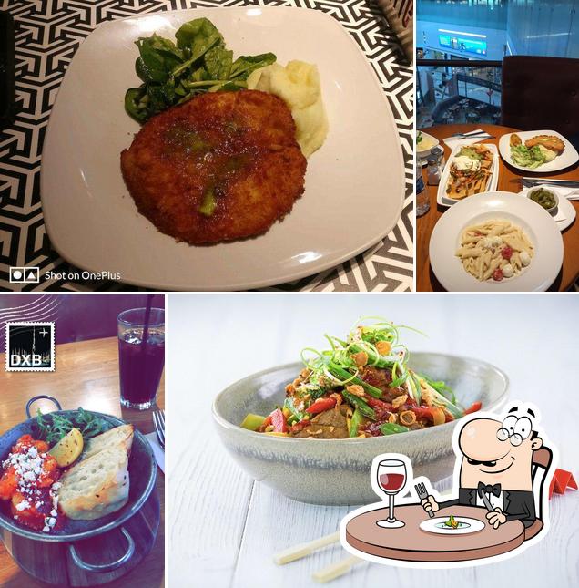 Giraffe cafe, Dubai, Concourse D - Restaurant menu and reviews