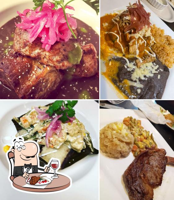 Top 5 restaurants with mole poblano in Louisville, october 2025 ...