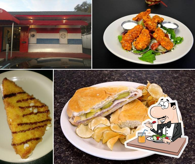 Dobro's Restaurant in DeLand - Restaurant menu and reviews