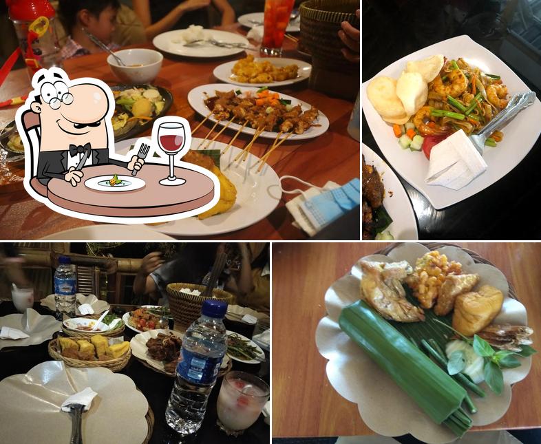 Bandoeng Resto Simpang Kara, Batam - Restaurant menu, prices and reviews