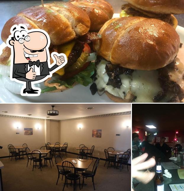 Grumpy's Bar & Event Center, Readlyn - Restaurant menu, prices and reviews