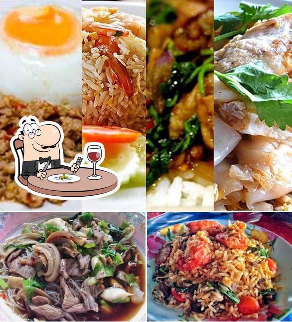 ร้านป้าเบ้วอาหารจานด่วน, Wat Sing - Menú del restaurante, precios y reseñas