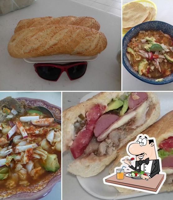 Las Adelitas 2, Baguetts y Tortas estilo DF. restaurant, Yerbabuena