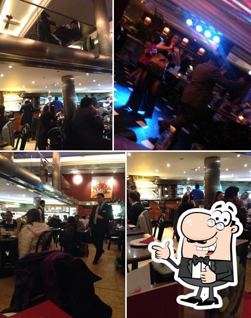 Maroush, 4 Vere St in London - Restaurant menu and reviews