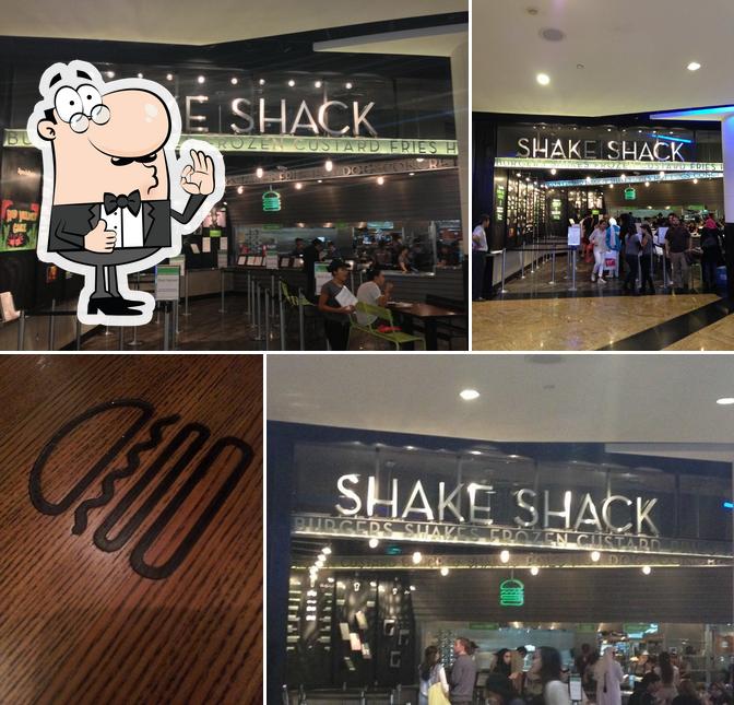 Shake Shack restaurant, Dubai, Mall of Emirates - Restaurant menu and ...