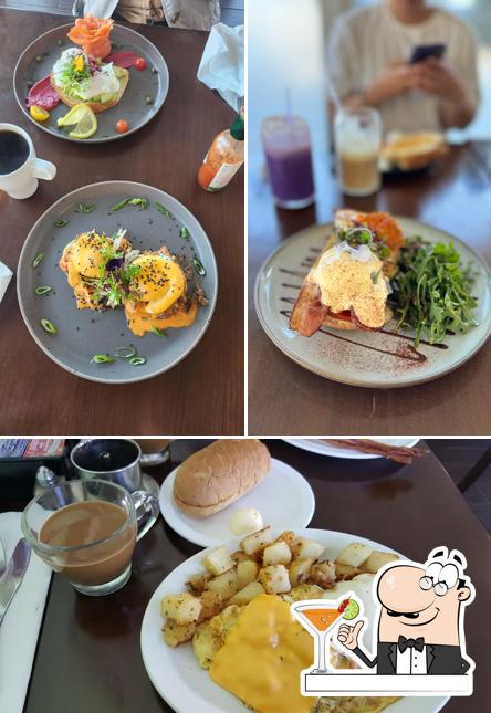 8th Haus Cafe, Anaheim - Restaurant menu, prices and reviews