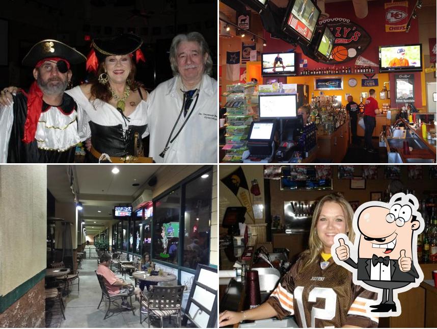 Fuzzys Sports Grill, 18795 N Reems Rd #109 in Surprise - Restaurant ...