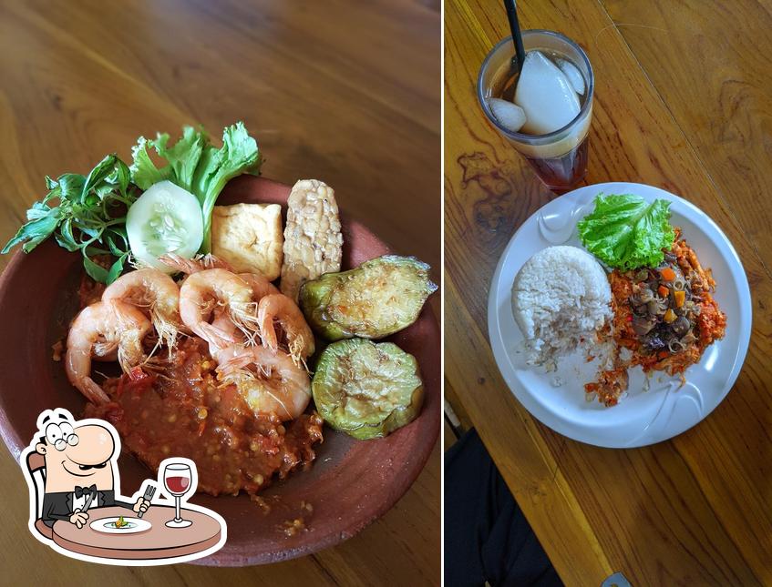 Eat Corner restaurant, Bangkalan - Restaurant reviews