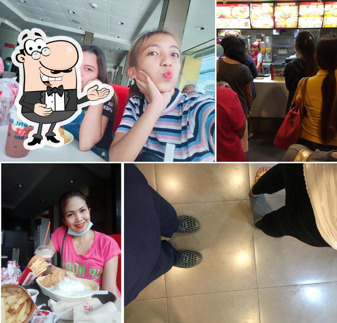Jollibee restaurant, Butuan City, J.C. Aquino (formerly Zamora St ...