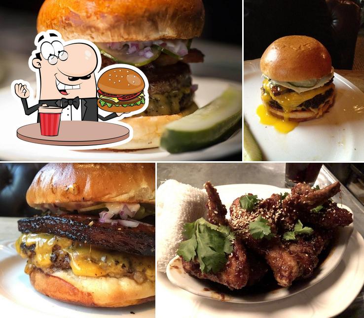 Au Cheval, Chicago, Morgan - Restaurant menu, prices and reviews