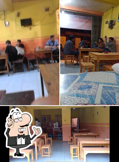 BAHENOL, Surabaya - Restaurant menu, prices and reviews