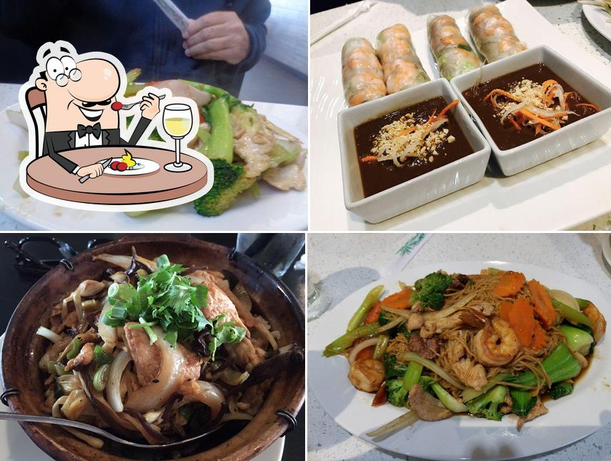Ocean Pho, 1574 Barton Rd #5458 in Redlands - Restaurant menu and reviews