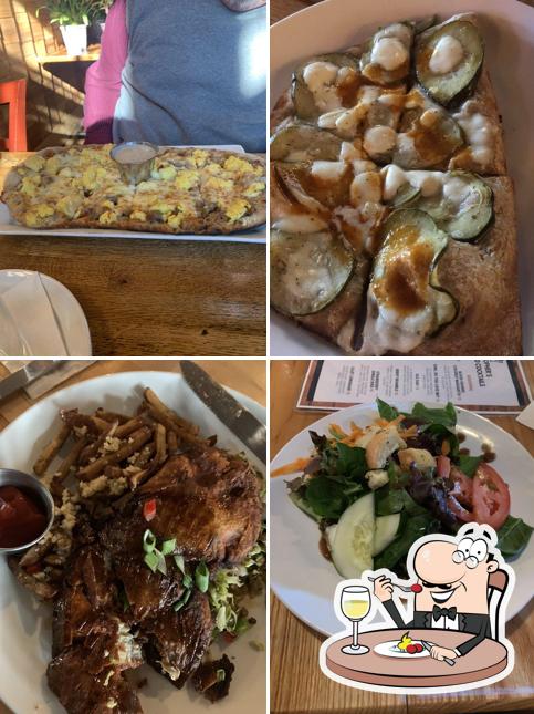 Christopher's Eats, Huntington - Restaurant menu, prices and reviews