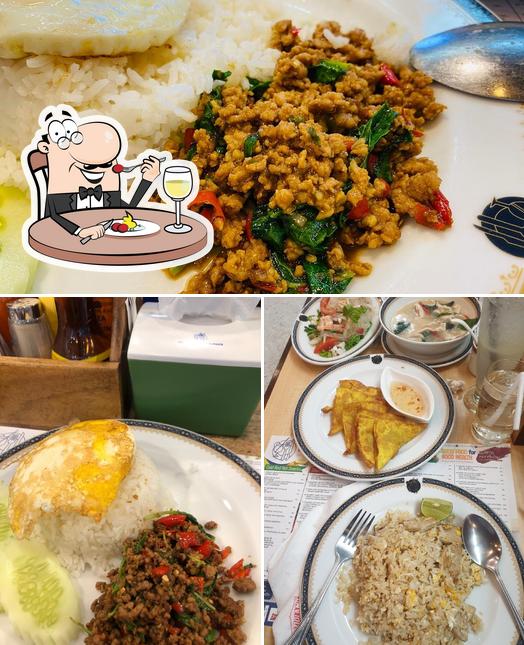 Took Lae Dee, Pattaya - Restaurant menu, prices and reviews