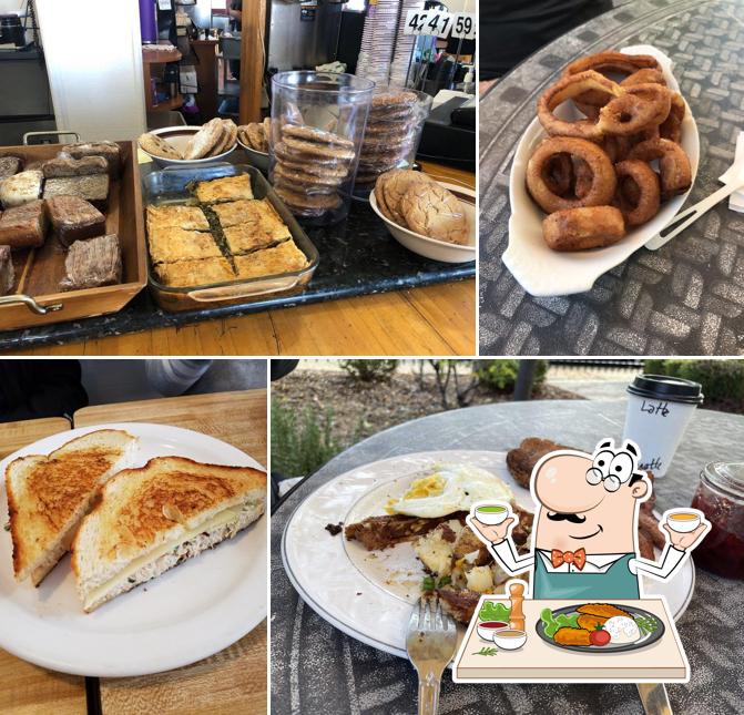Redwood Cafe in San Rafael - Restaurant menu and reviews