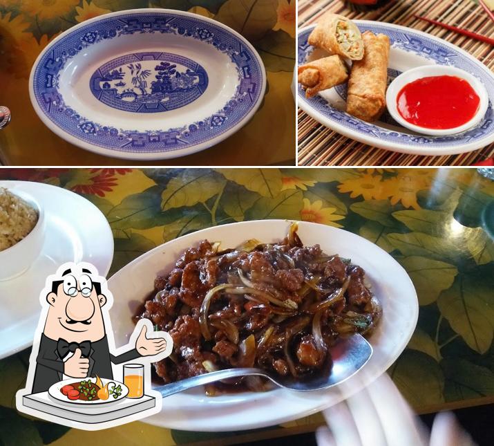 Sam's China Inn in Groves - Restaurant menu and reviews