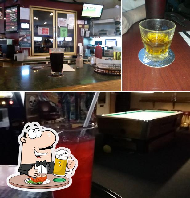 Log Cabin Bar & Grill in Lacey - Restaurant menu and reviews
