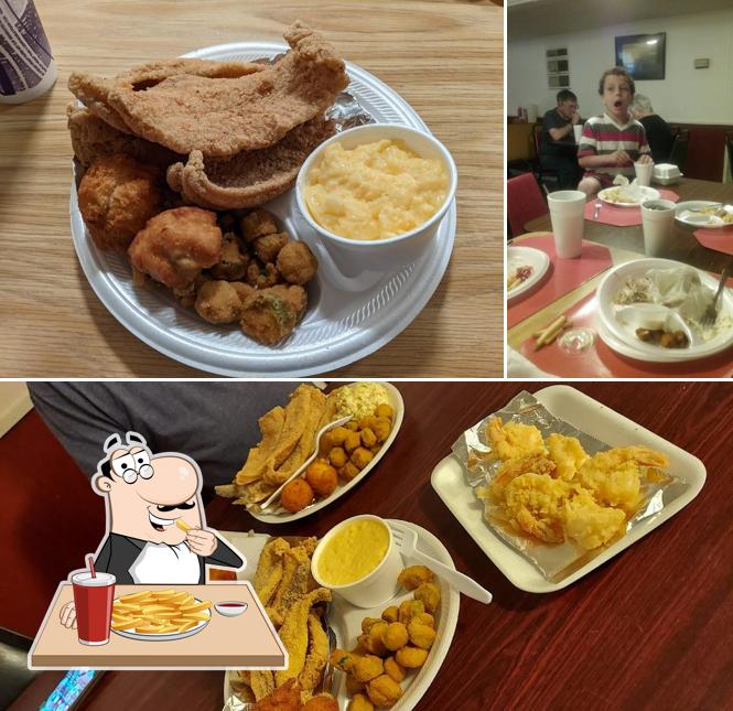 Tiner's Fish House, Blakely - Restaurant menu, prices and reviews