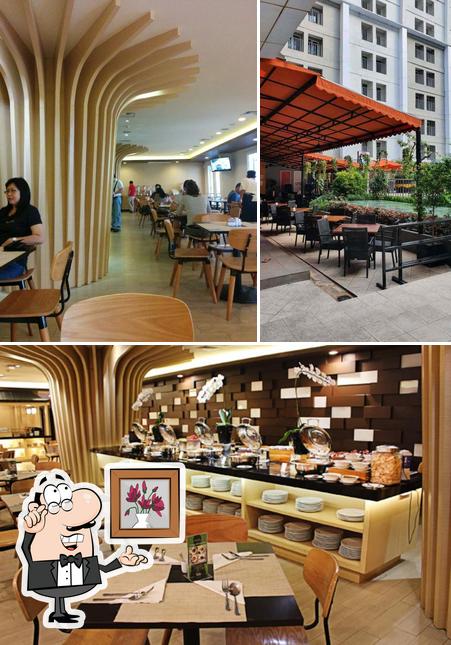 Yugo Restaurant, Tangerang, Paramount Skyline Complex - Carta del ...