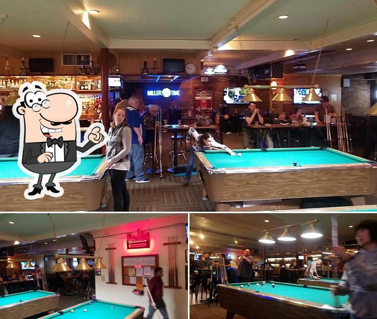 Off The Rails Sports Pub, Bellevue - Restaurant menu, prices and reviews