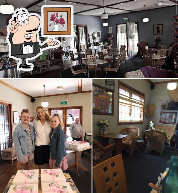 Two Birds Cafe, Toowoomba - Restaurant menu, prices and reviews