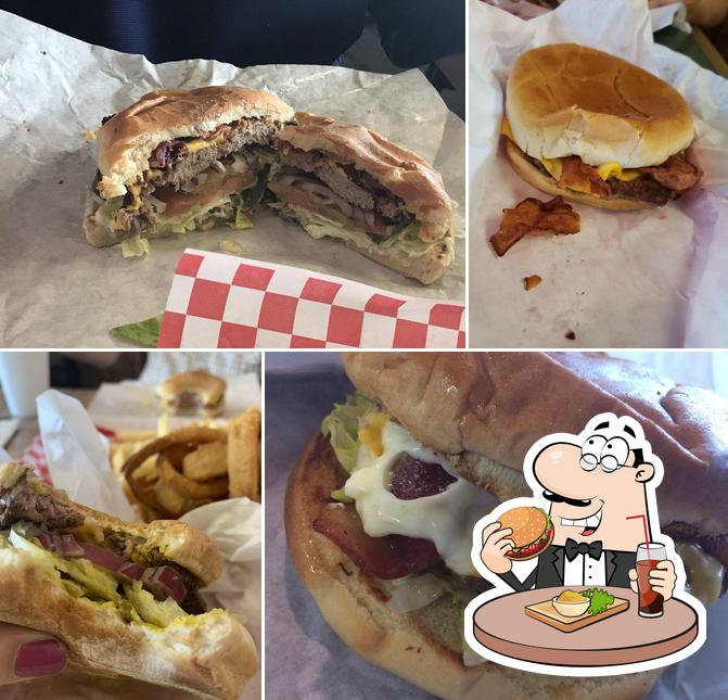 Burger Boy, 217 E Davis St in Conroe - Restaurant menu and reviews