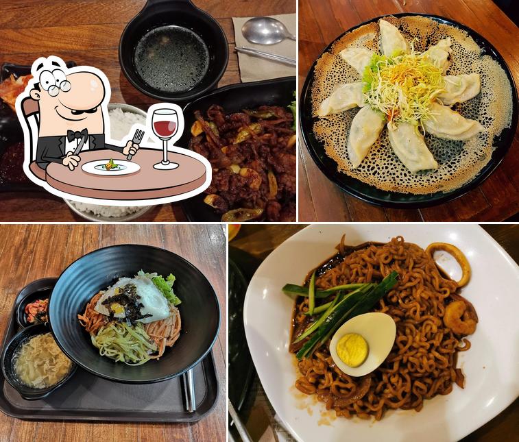 Red Table - RCBC Plaza restaurant, Makati - Restaurant menu and reviews