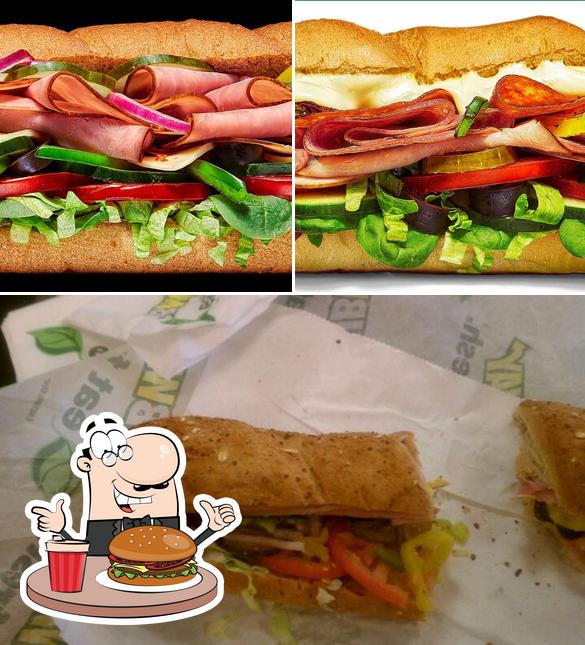 Subway, 8985 E 116th St in Fishers - Restaurant menu and reviews