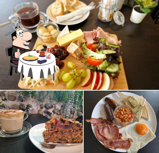 Top 5 restaurants with sandwiches in Risby, december 2024 - Restaurant Guru