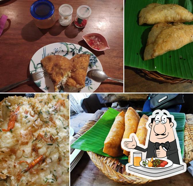 Casa Jardin Empanada & Okoy, Vigan City - Restaurant menu, prices and ...
