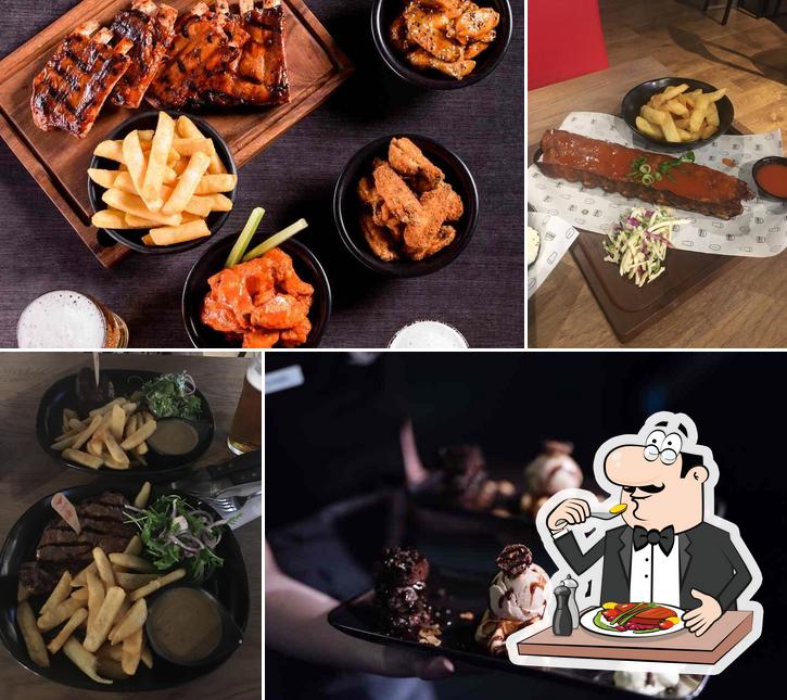 The Sporting Globe Bar & Grill in Cloverdale - Restaurant menu and reviews