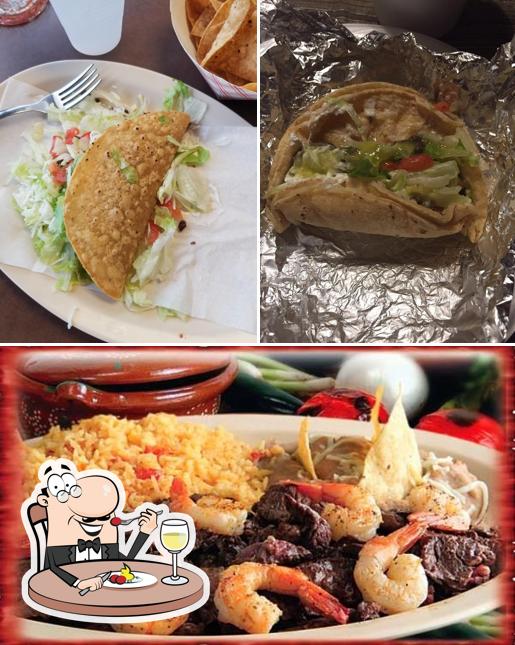 Los 3 Burritos #2, Tinley Park - Restaurant menu, prices and reviews