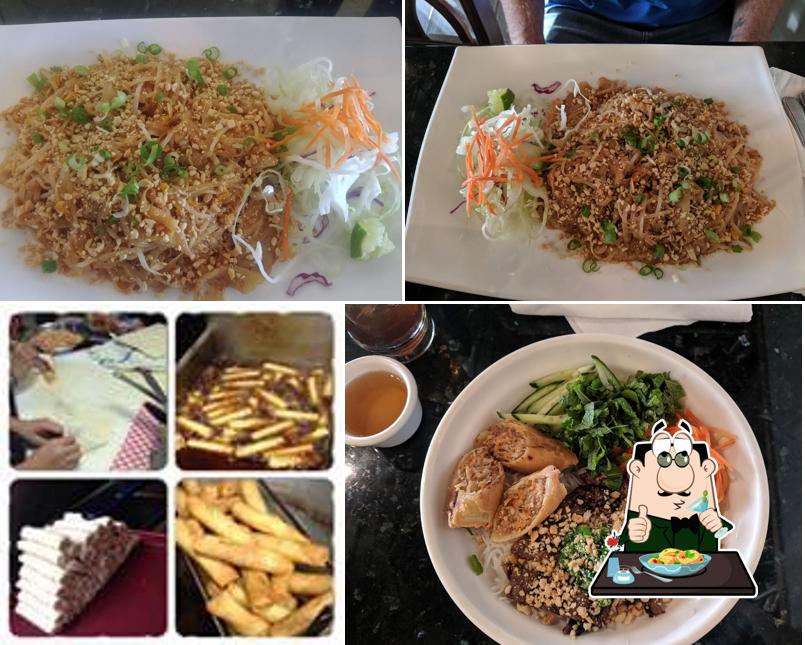 The Hot Wok, Perth - Restaurant menu, prices and reviews