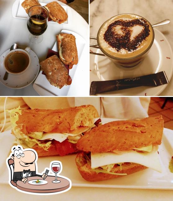 El Cafeto, C. de la Indústria, 290 in Barcelona - Restaurant reviews