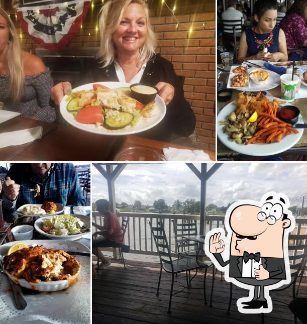 Carson's Creekside Restaurant in Middle River - Restaurant menu and reviews