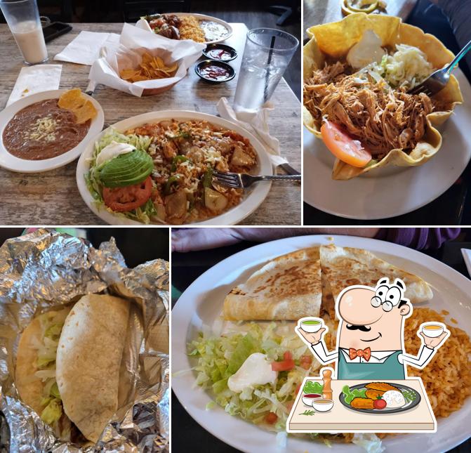 LA UNICA - Bar & Grill in Charlotte - Restaurant reviews