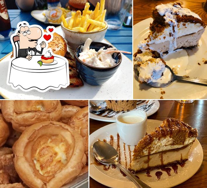 Hopwood House, Canal Side in Birmingham - Restaurant menu and reviews