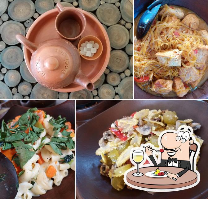 Restaurante Filosofi Wayang Authentic Indonesian Food, Mengwi