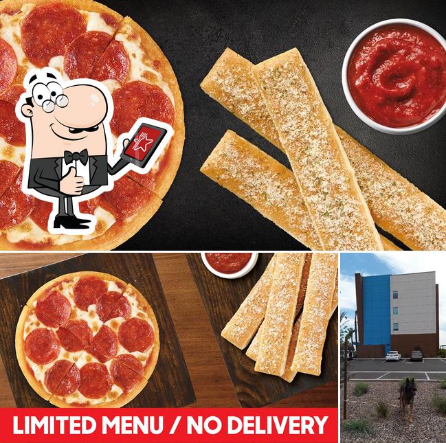 Pizza Hut Express, Poway - Restaurant menu, prices and reviews