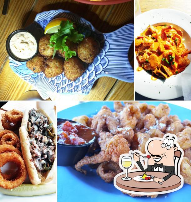 Loggerhead's Beach Grill in Folly Beach - Restaurant menu and reviews