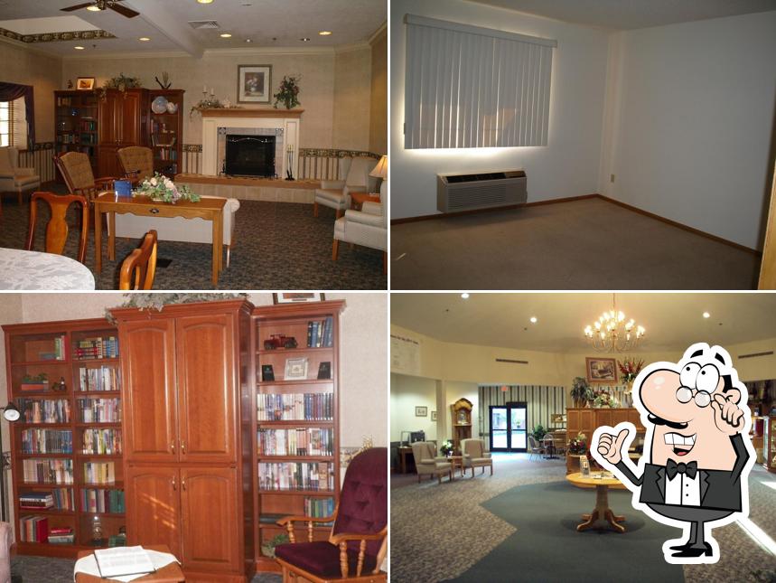 Sunshine Meadows Retirement Community in Buhler - Restaurant reviews
