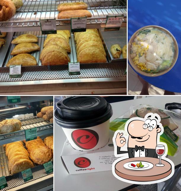 Best spinach pie in Adamantas restaurants, autumn 2023 - Restaurant Guru