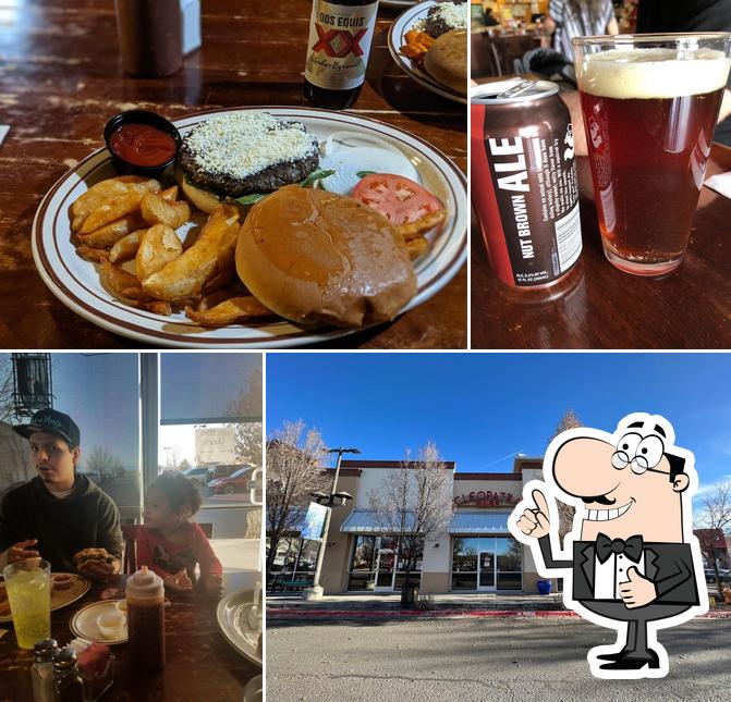 Cleopatra's Cafe, 3482 Zafarano Dr in Santa Fe - Restaurant reviews