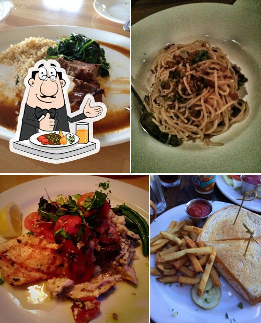 Turn 12 Bar & Grill in Monterey - Restaurant menu and reviews