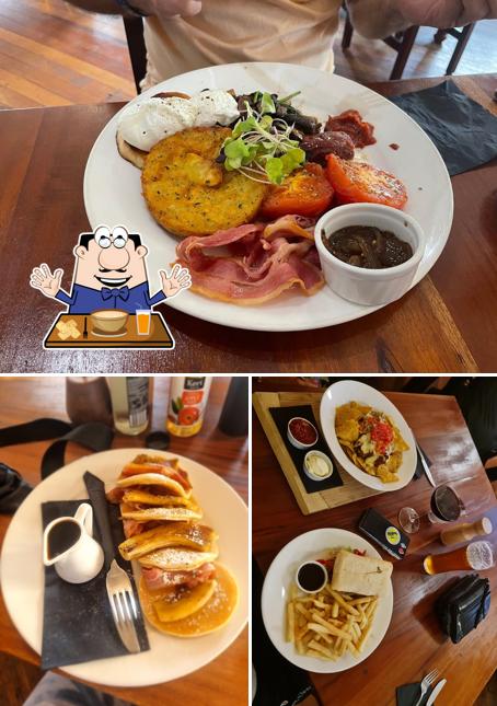 La Bull Cafe & Bar, Bulls - Restaurant menu, prices and reviews