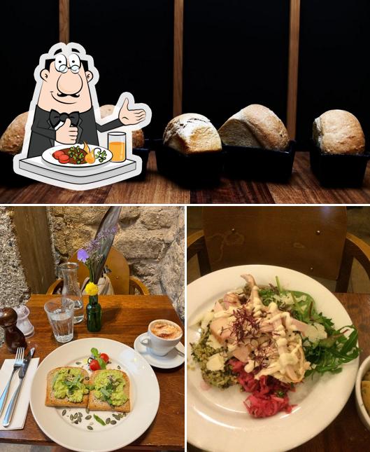 Café Below - City of London in London - Restaurant menu and reviews